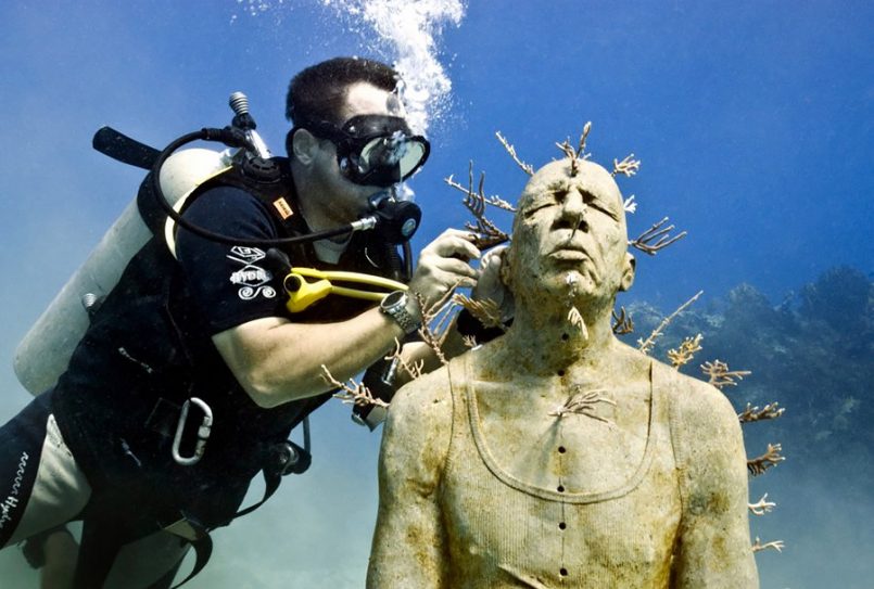 Underwater Sculptures by Jason deCaires Taylor | Daily design ...