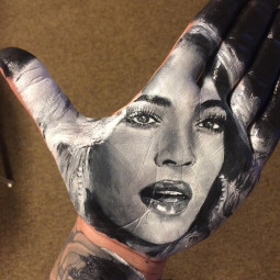 Incredible Hand-Painted Portraits by Russell Powell | Daily design ...