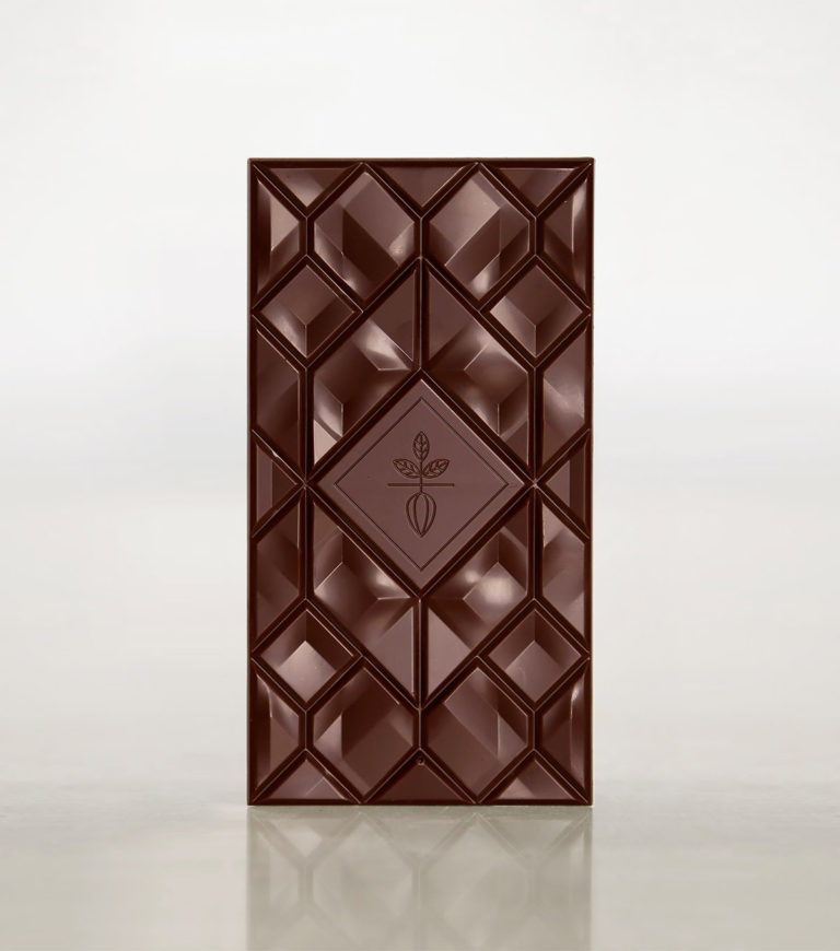 Beau Cacao Packaging & Chocolate Bar Design | Daily design inspiration ...