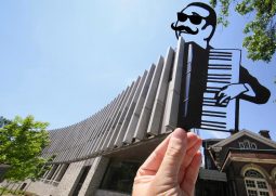 Creative Paper Cutouts by Paperboyo | Daily design inspiration for ...