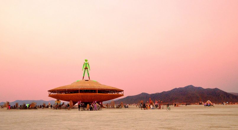 Burning Man Architecture: Photos by Philippe Glade | Daily design ...