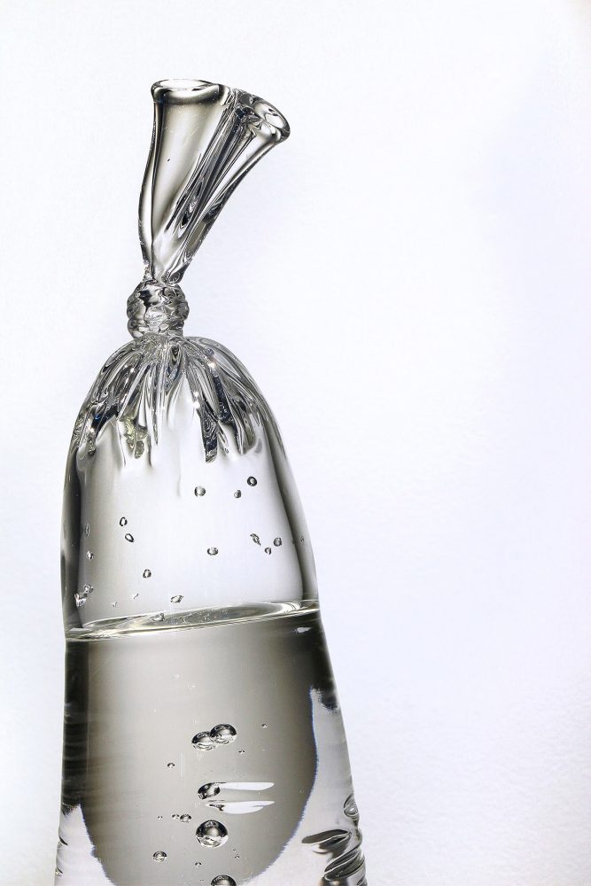 Water Bags: Incredible Glass Sculptures by Dylan Martinez | Daily ...