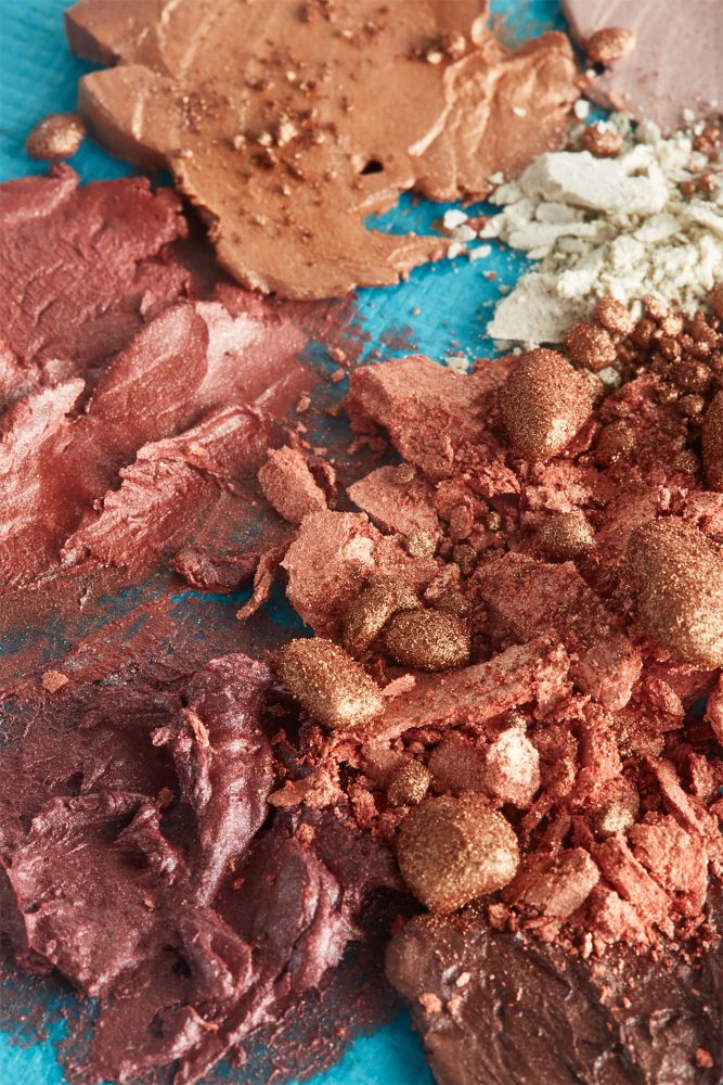 Makeupscapes: Still Life Photos by Leah Perry | Daily design ...