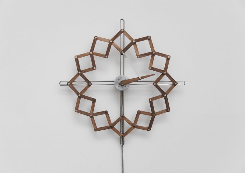Solstice: Kinetic Clock by Animaro | Daily design inspiration for ...
