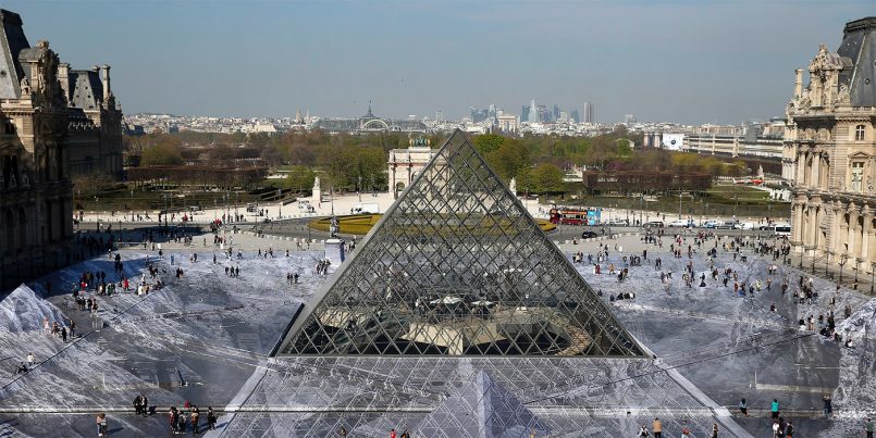 The Louvre Transformed: Large-Scale Optical Illusion by JR | Daily ...