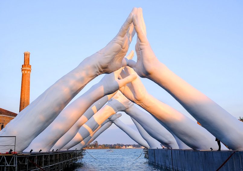 Building Bridges: Art Installation by Lorenzo Quinn | Daily design ...