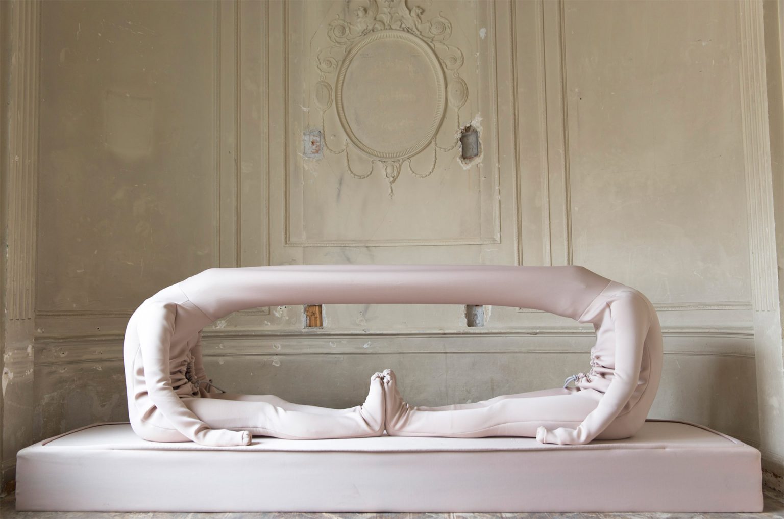 Elasticity: Performance Art by Malin Bülow | Daily design inspiration ...