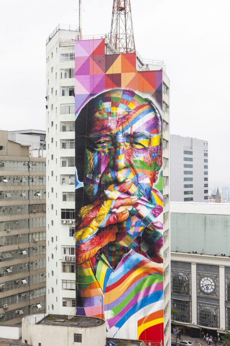Kaleidoscopic Street Art by Eduardo Kobra | Daily design inspiration ...