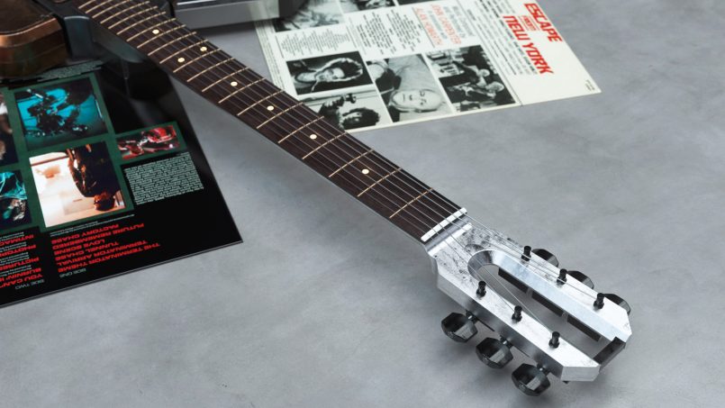 The Blastercaster: Sci-Fi Guitar Concept by Allan Williams | Daily ...