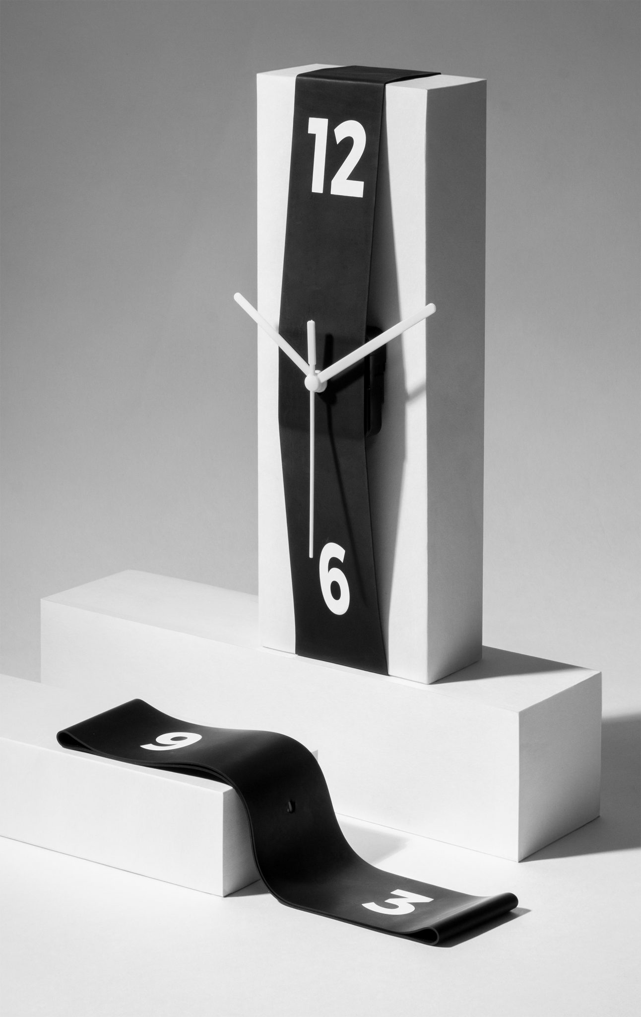 Stretch Clock: Product Design by Nicholas Baker | Daily design ...