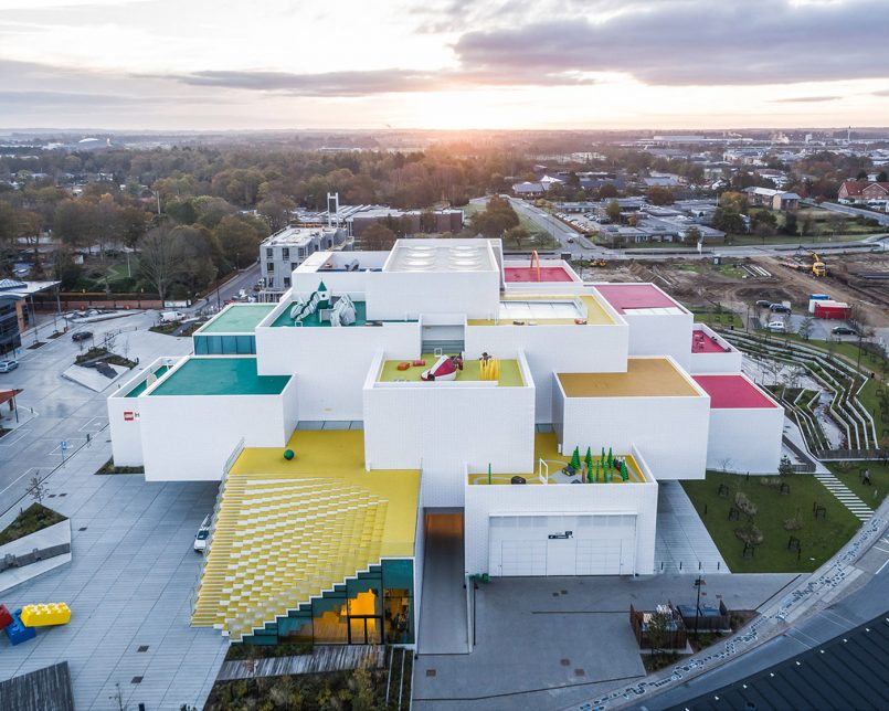 LEGO House Denmark: Photos by Rasmus Hjortshøj | Daily design ...
