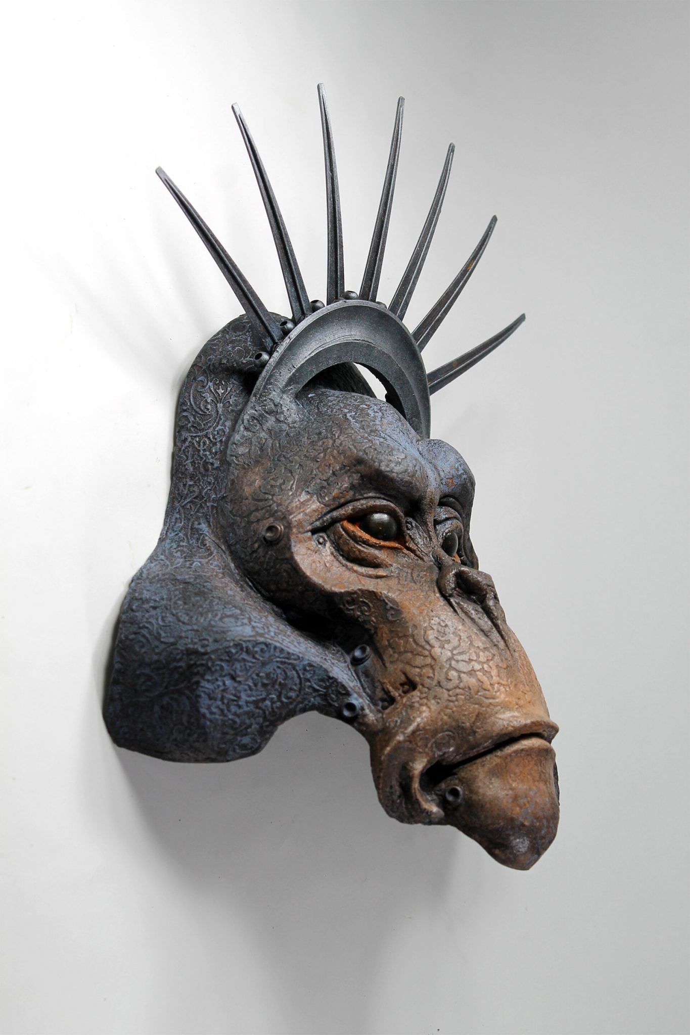 Retro-Futuristic Sculptures by Tomàs Barceló | Daily design inspiration ...