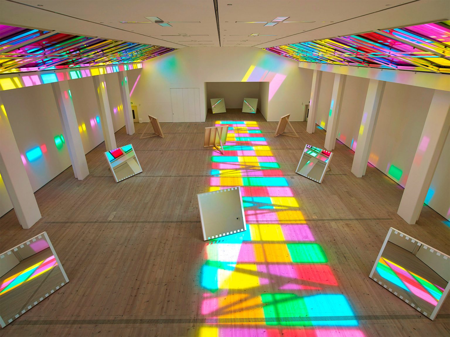 Patterns: Art Installations by Daniel Buren | Daily design inspiration ...