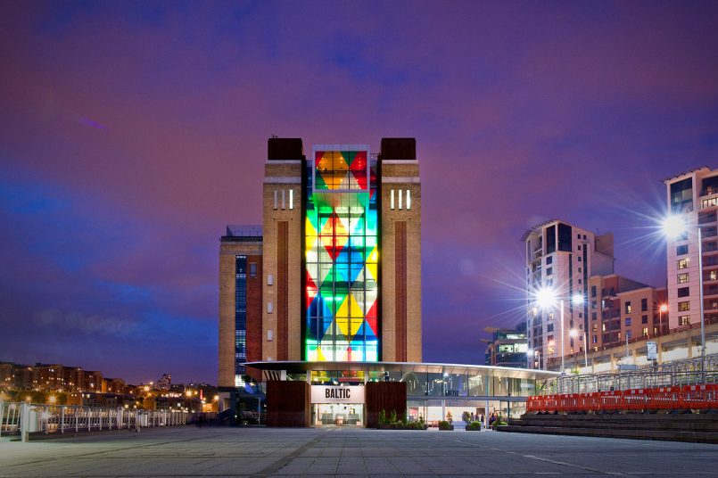 Patterns: Art Installations by Daniel Buren | Daily design inspiration ...