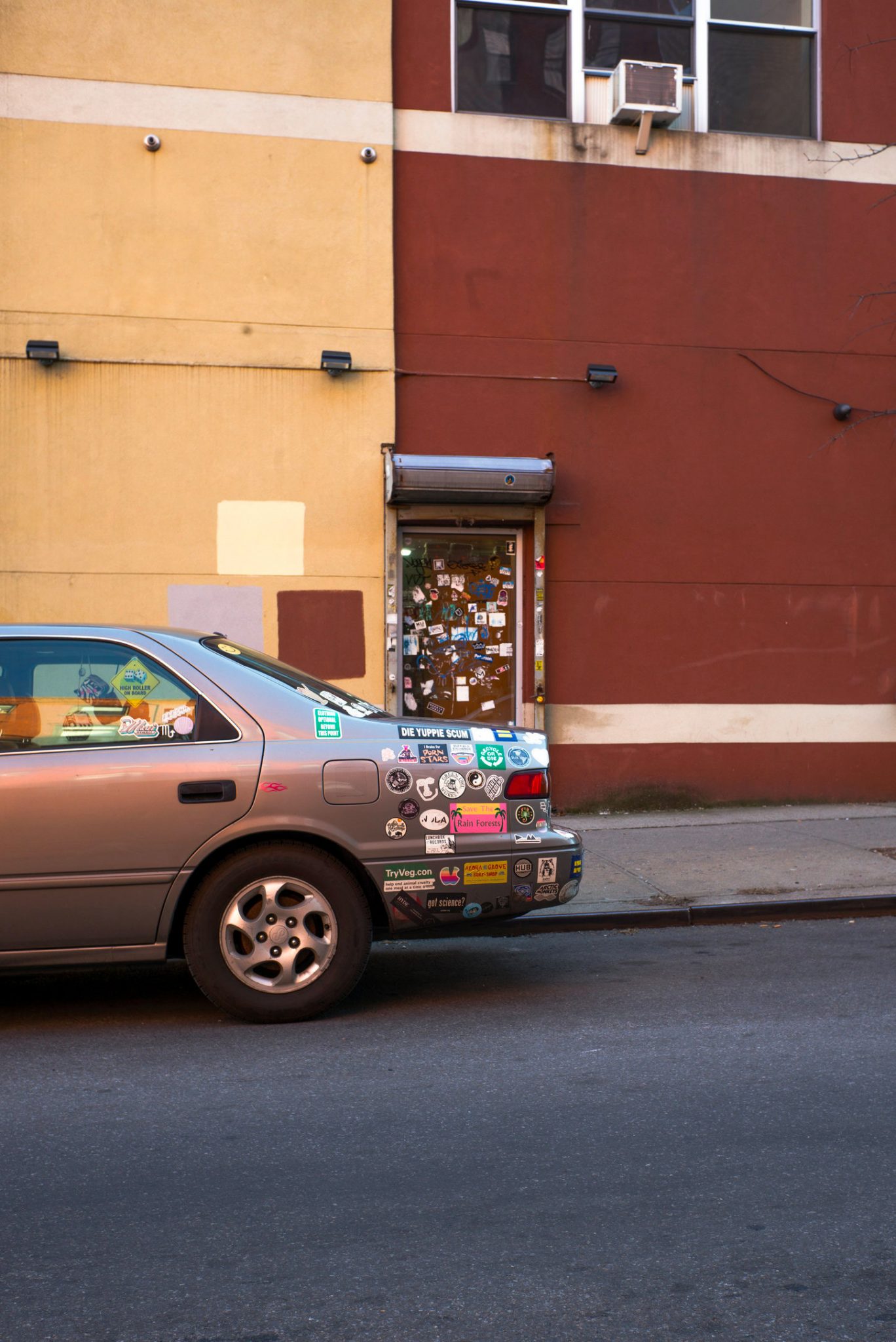 Creatures, People and Places: Photos by Eric Kogan | Daily design ...