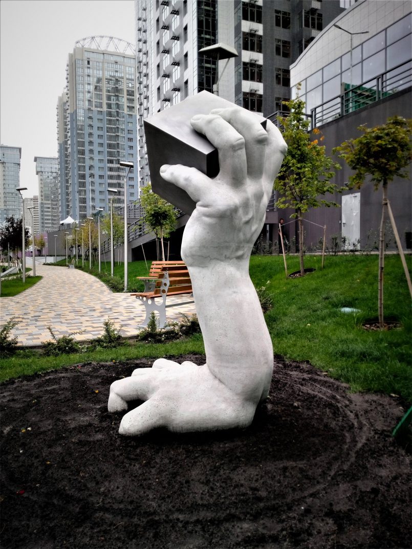 Sculptures by Adrian Balogh | Daily design inspiration for creatives ...