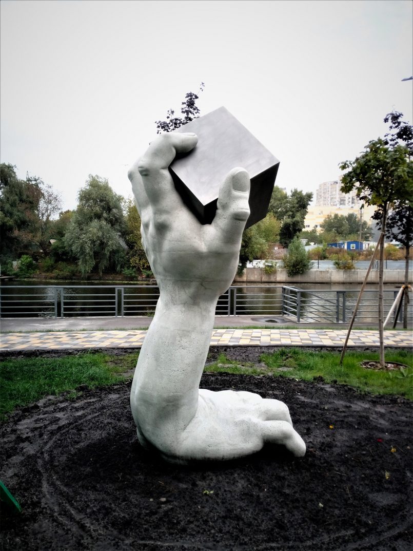 Sculptures by Adrian Balogh | Daily design inspiration for creatives ...