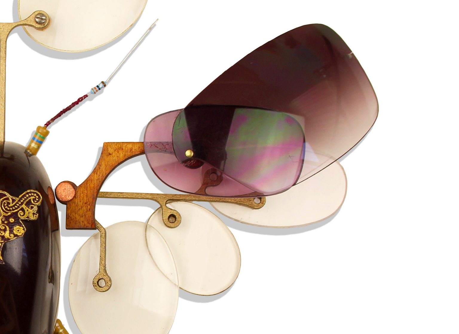 Litter Bugs: Found Object Artworks by Mark Oliver | Daily design ...