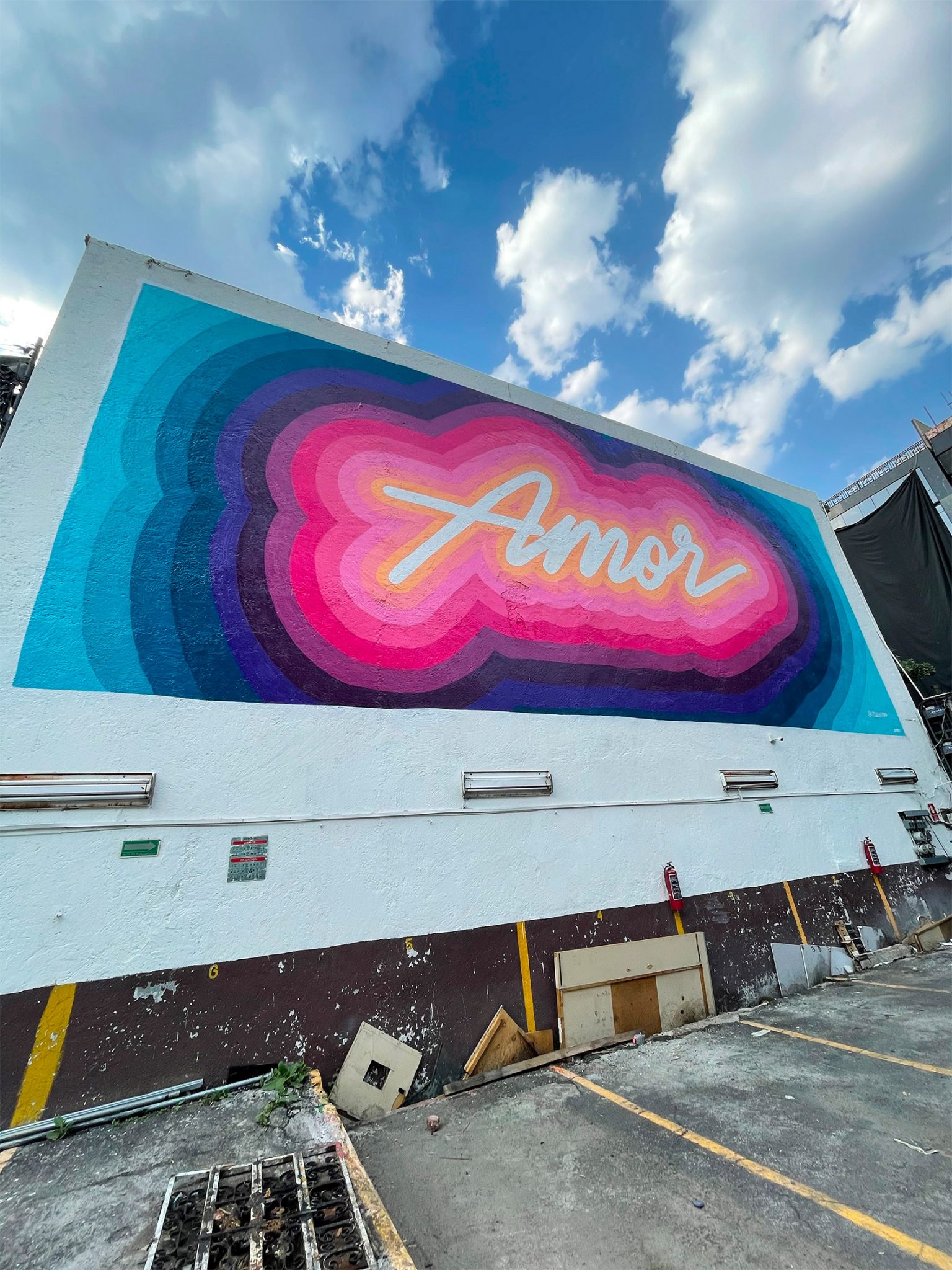 Striking Lettering Murals by Ricardo Gonzalez | Daily design ...