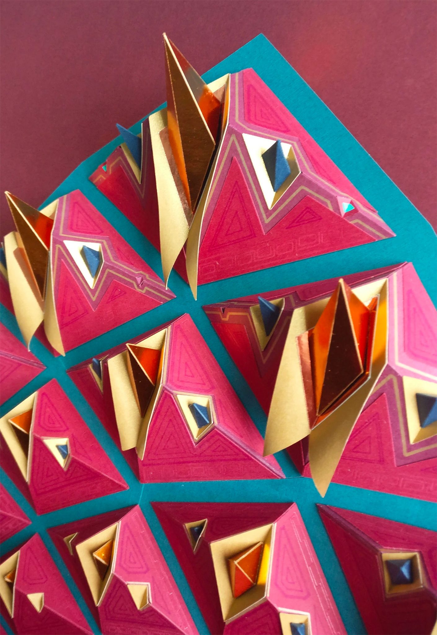 Polygonal Paper Artworks by Ramón Ramos | Daily design inspiration for ...