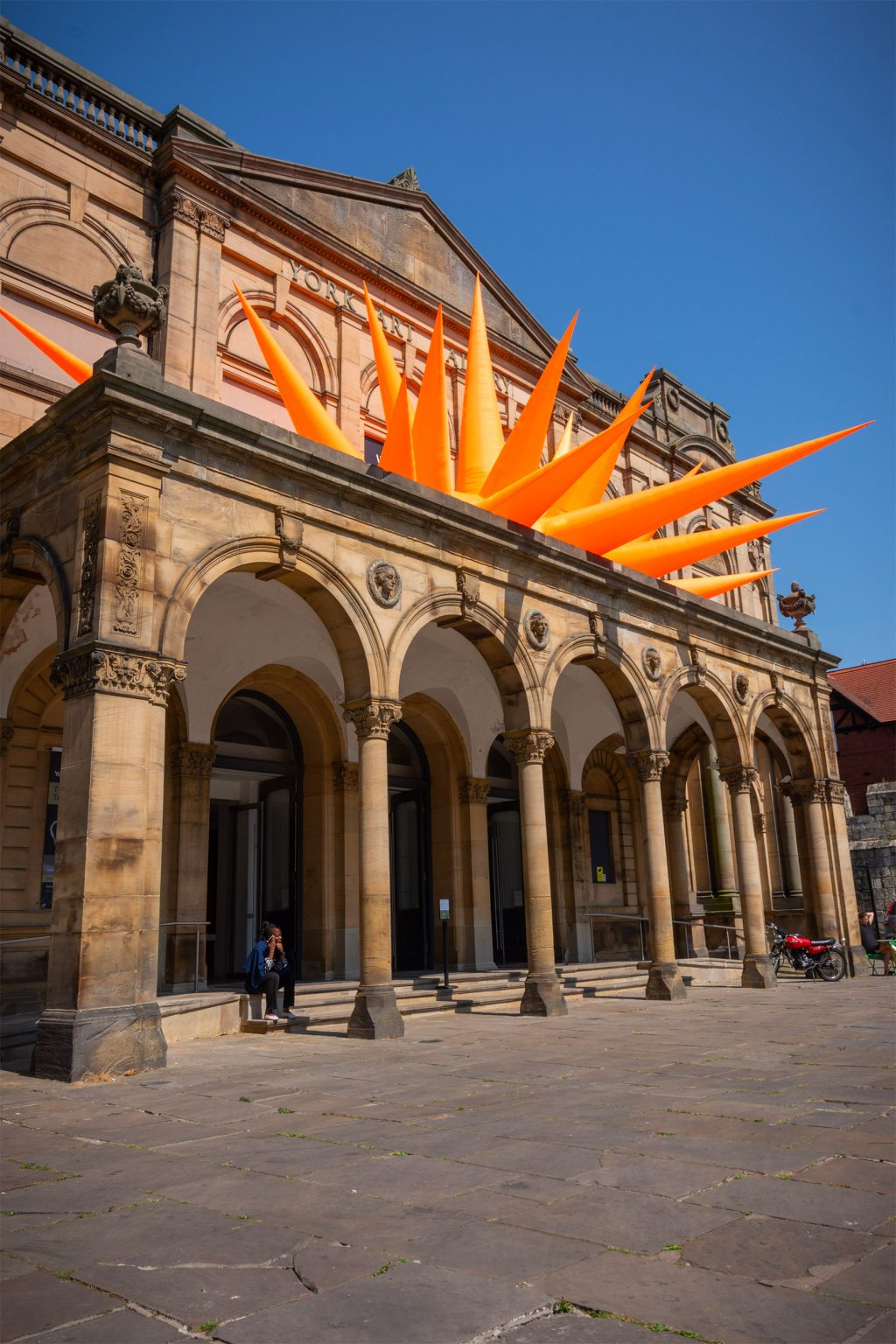 Inflatable Interventions by Steve Messam | Daily design inspiration for ...