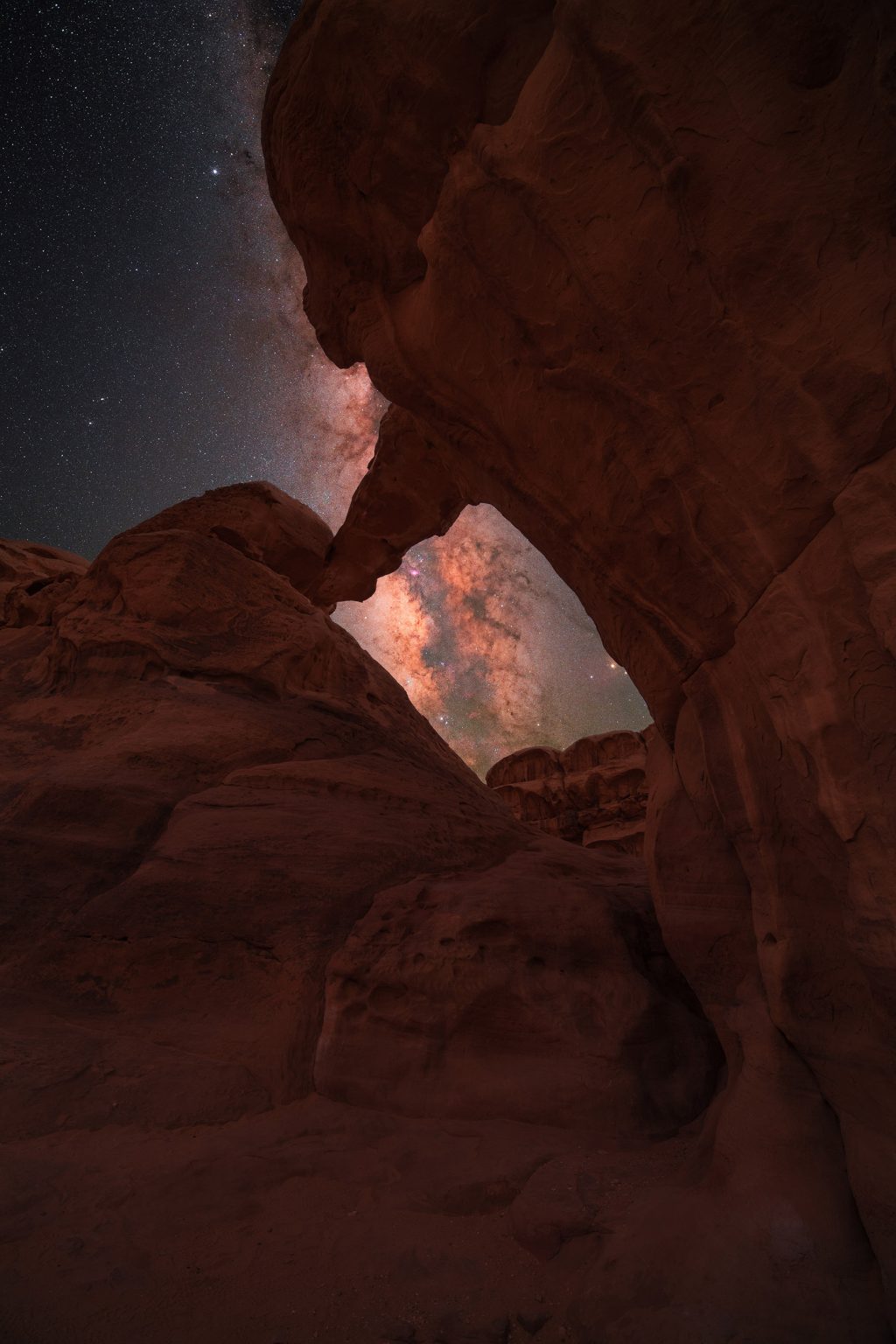 Jordan Night Sky: Striking Photos by Benjamin Barakat | Daily design ...