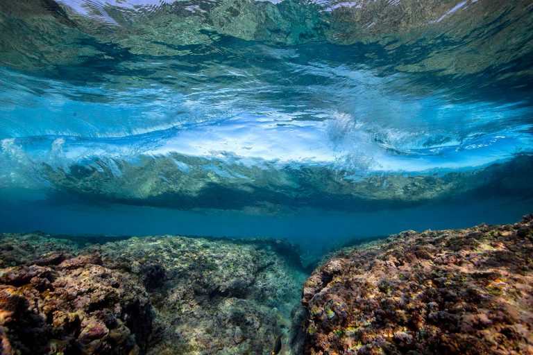 Below the Breaking Wave: Enthralling Photos by Matt Porteous | Daily ...