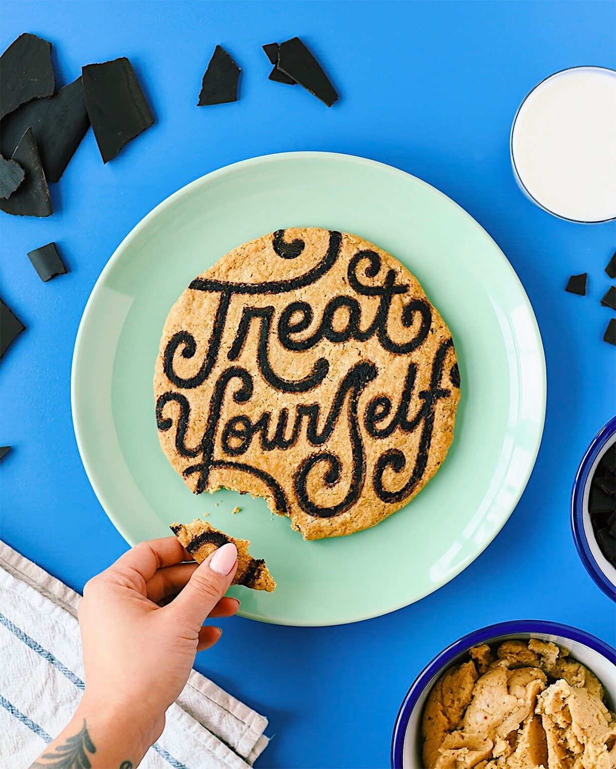 Creative Lettering Artworks by Lauren Hom | Daily design inspiration ...
