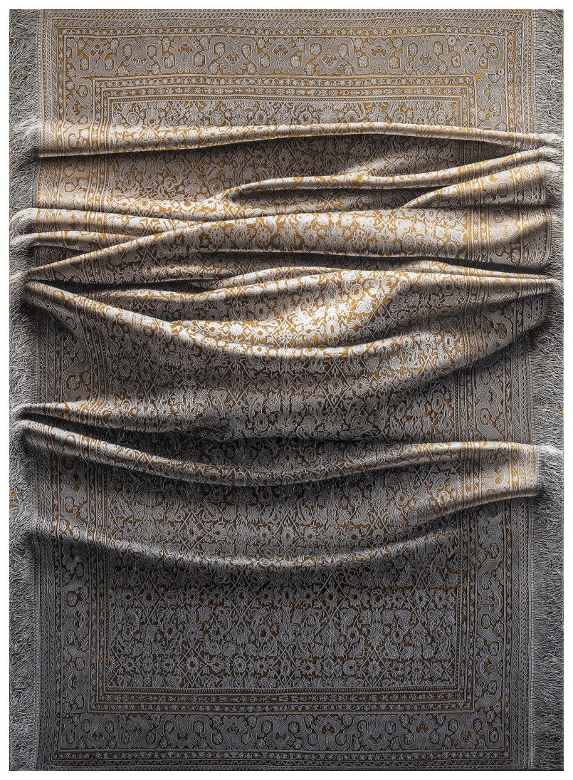 Gravitas: Hyper-Realistic Rug Paintings by Antonio Santin | Daily ...