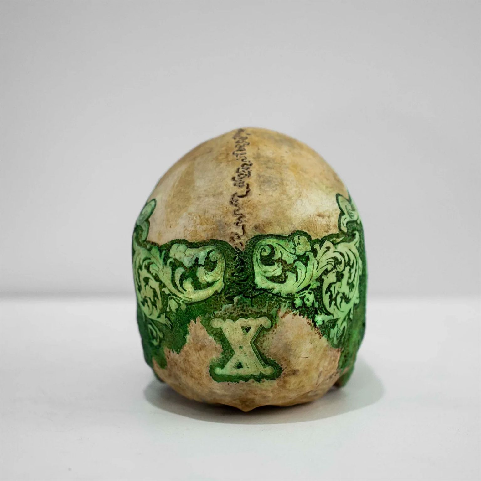 The Human Skull as Canvas: Sculptures by Andy Firth | Daily design ...