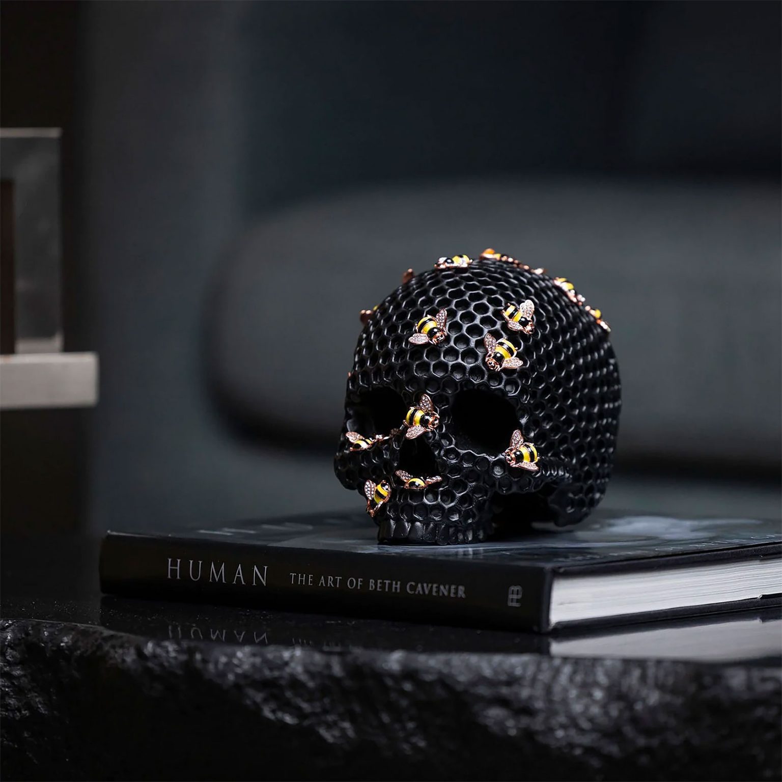 The Human Skull as Canvas: Sculptures by Andy Firth | Daily design ...