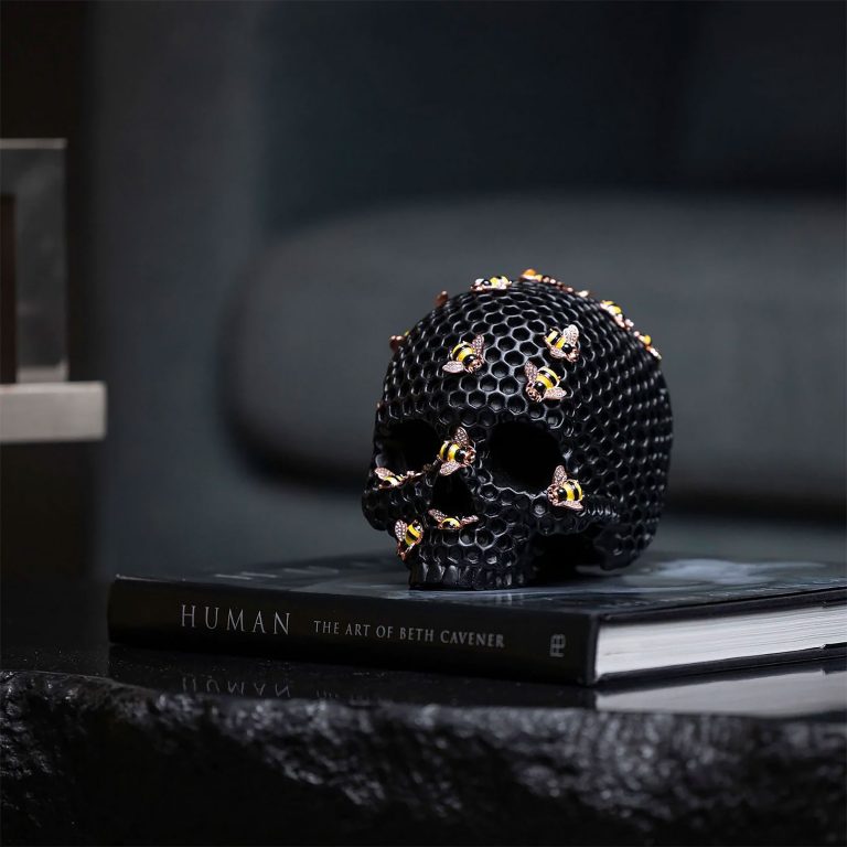 The Human Skull as Canvas: Sculptures by Andy Firth | Daily design ...
