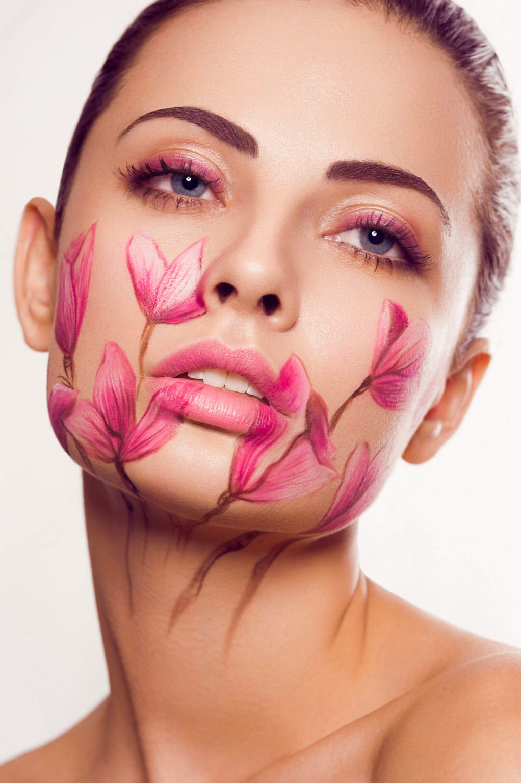 Striking Beauty Portraits by Damien Mohn | Daily design inspiration for ...
