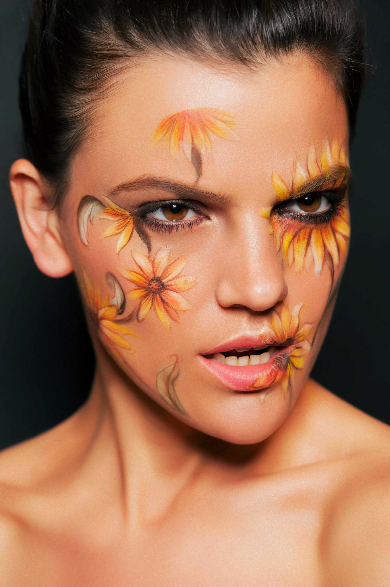 Striking Beauty Portraits by Damien Mohn | Daily design inspiration for ...