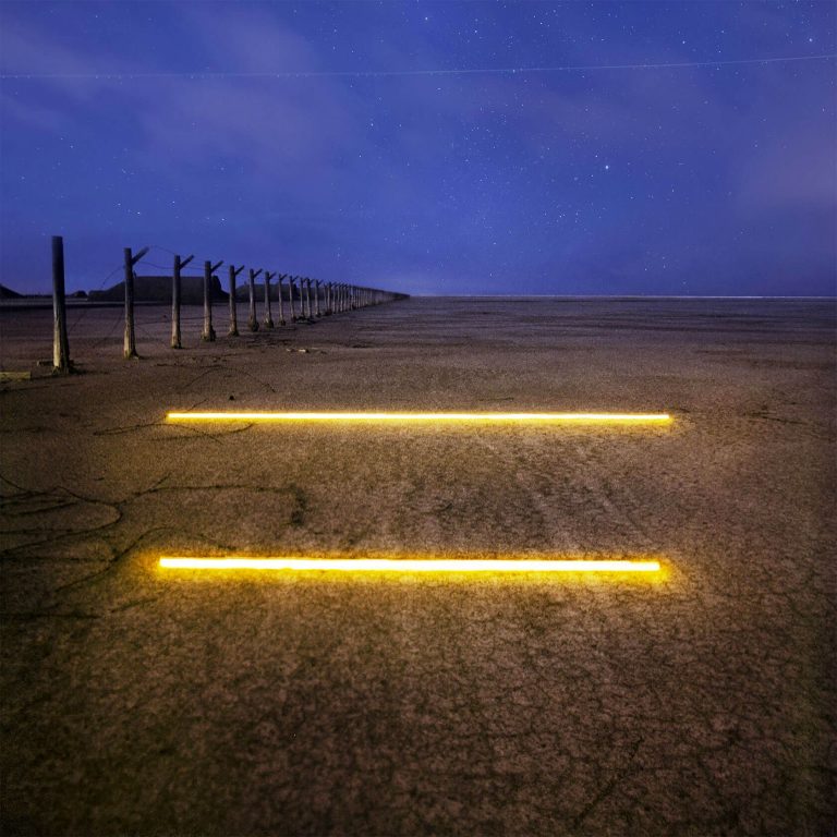 Illuminated Fields: Light Art Installations by Barry Underwood | Daily ...