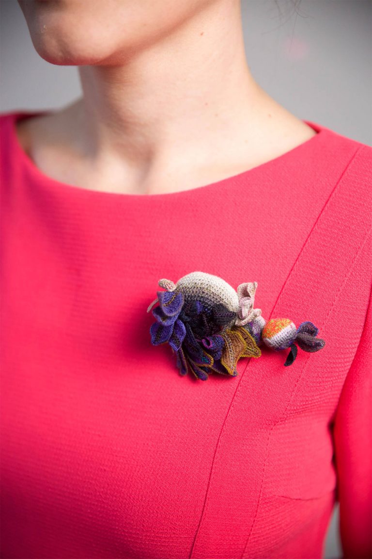 Colorful Threads: Textile Art by Ruta Naujalyte | Daily design ...