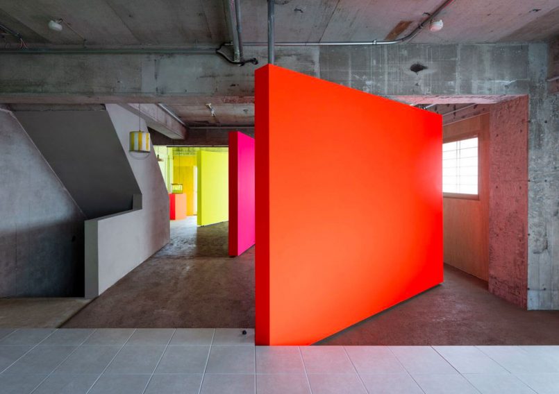 Fish Market: A High Contrast Multipurpose Space by Ab Rogers Design ...