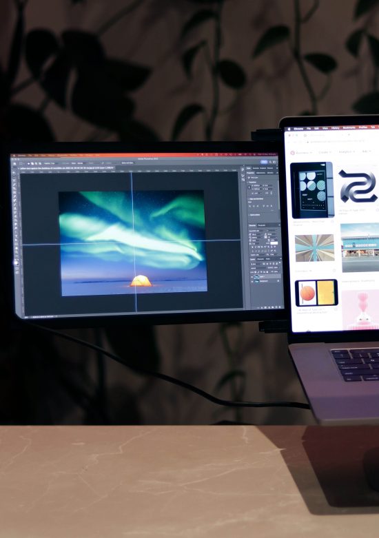 Portable Productivity: Mobile Pixels Duex Plus Laptop Monitor Review ...