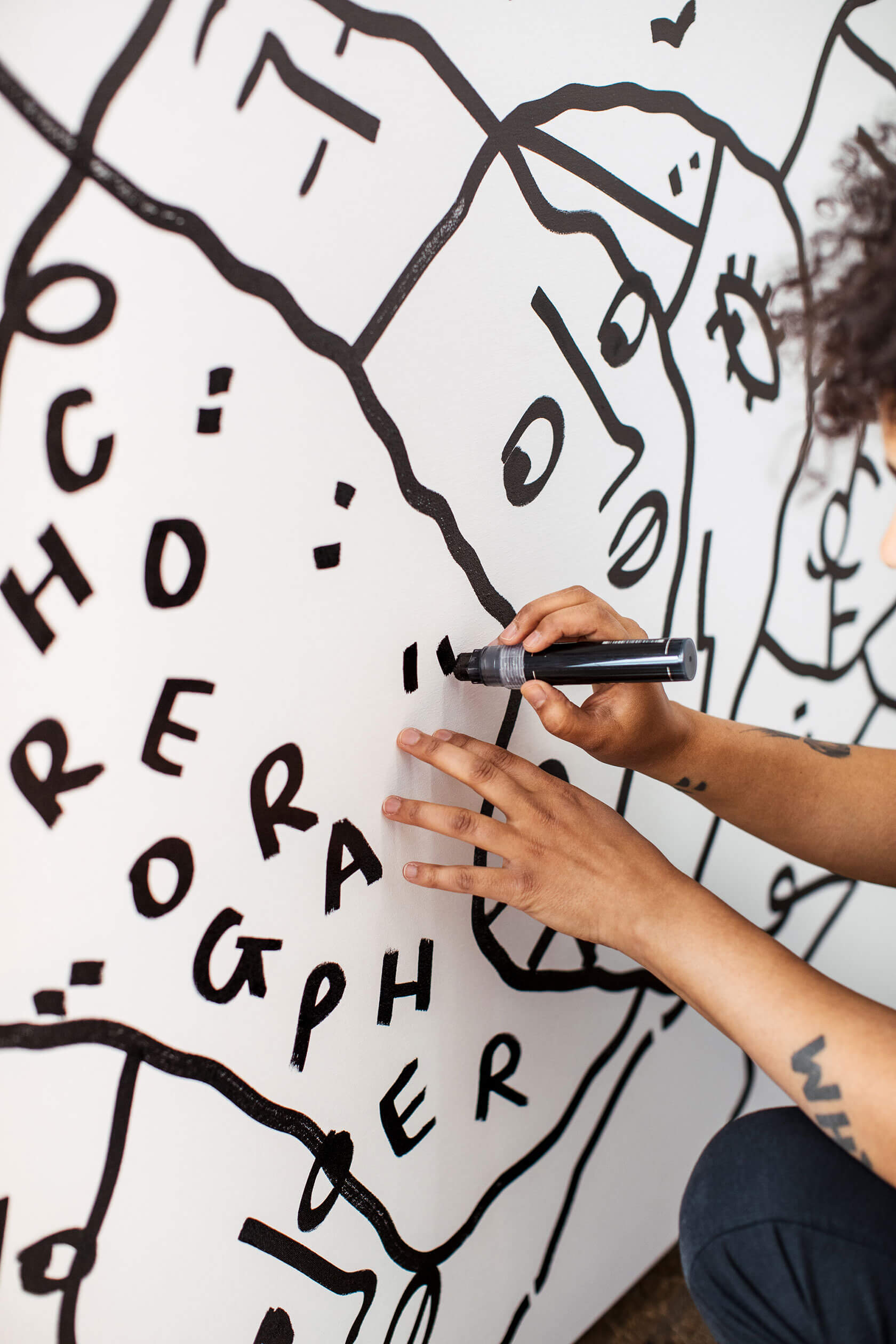 A Bolder Line: An Interview with Shantell Martin | Daily design ...