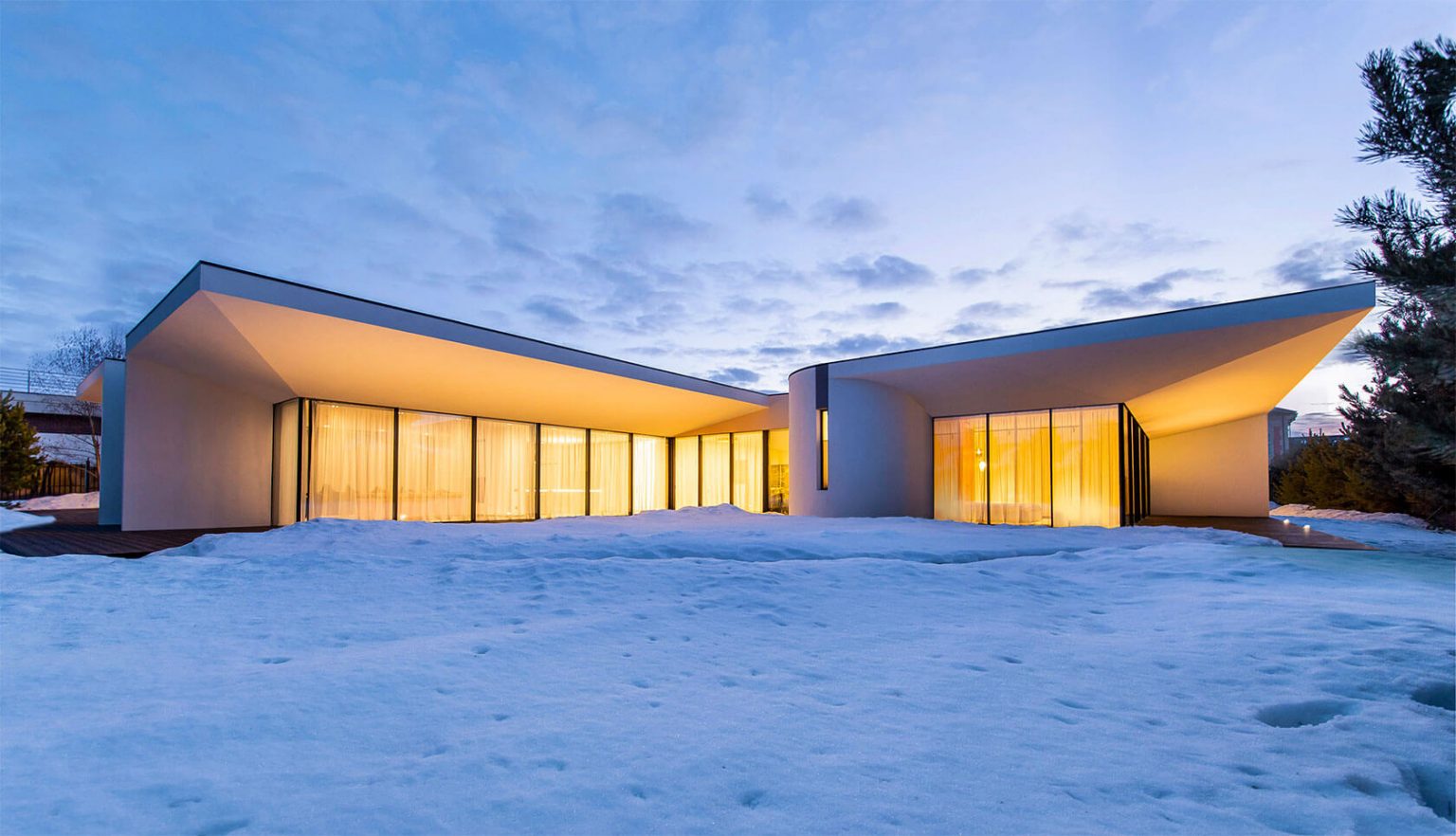 White Wings House by M2 Architectural Group | Daily design inspiration ...