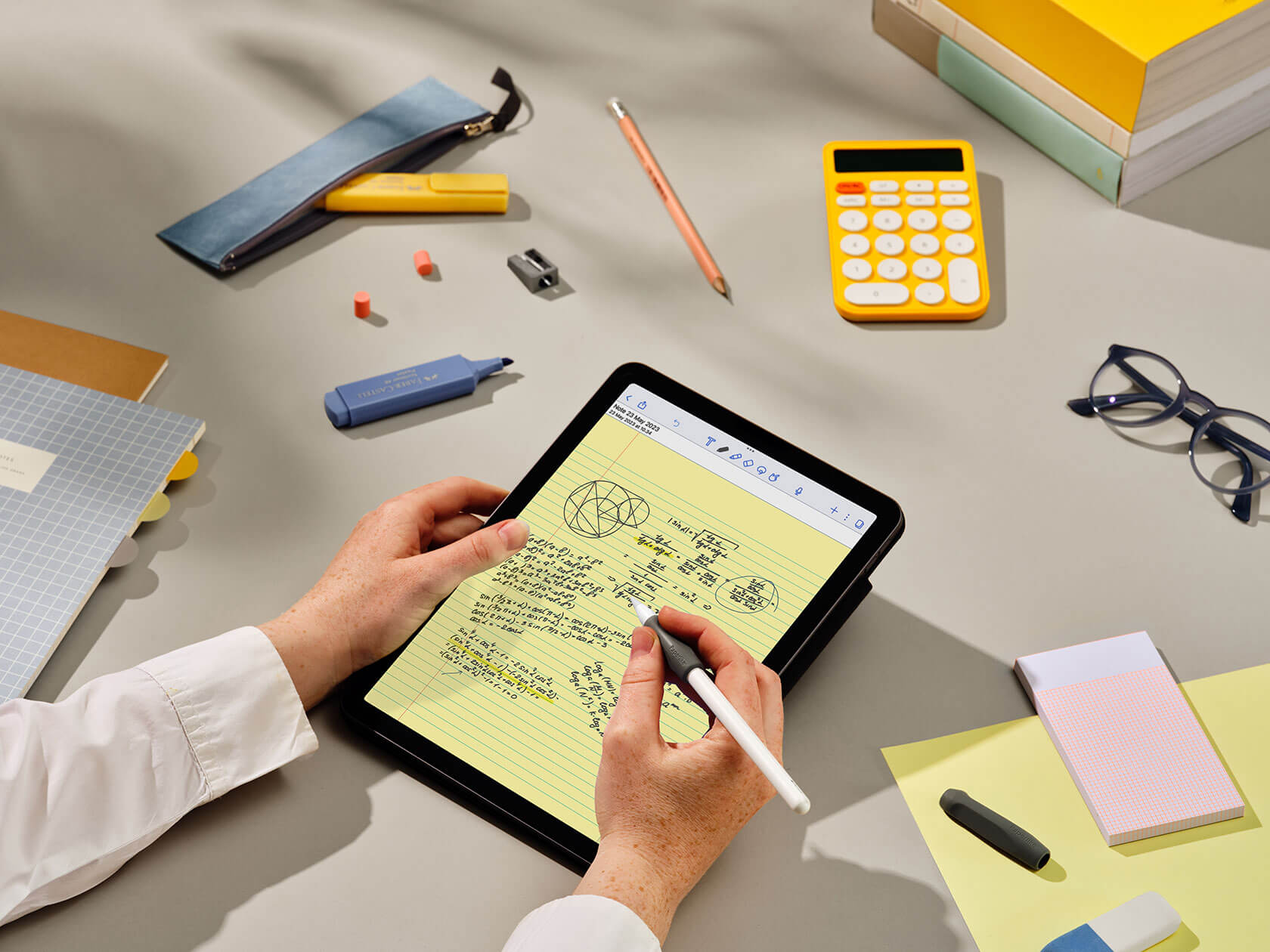 Paperlike’s iPad Folio Case replicates the look & feel of your favorite ...