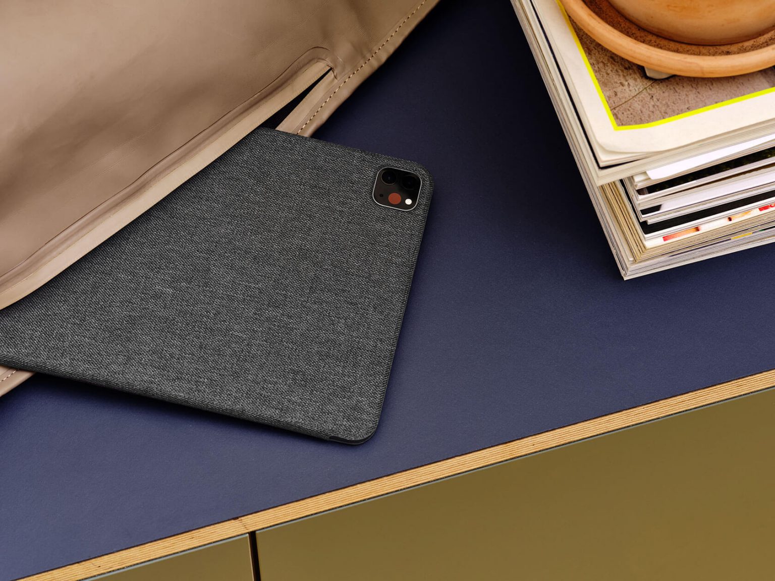 Paperlike’s iPad Folio Case replicates the look & feel of your favorite ...
