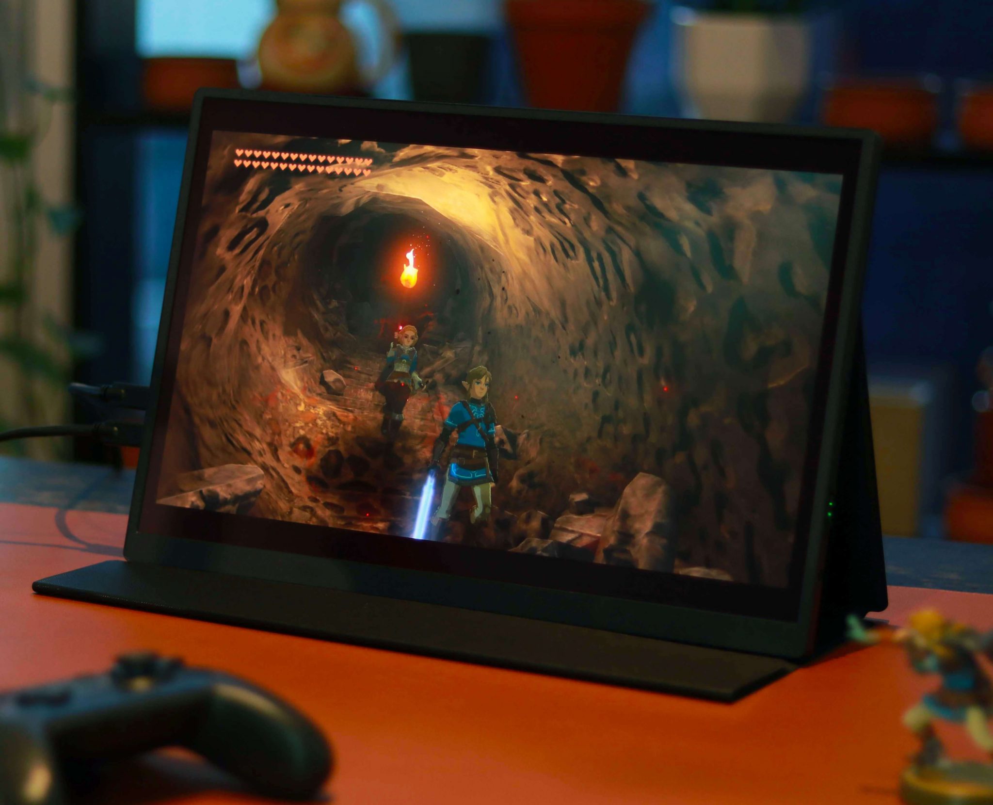 UPERFECT UPlays C2 Review: A 16-inch 120Hz Portable Gaming Monitor with ...