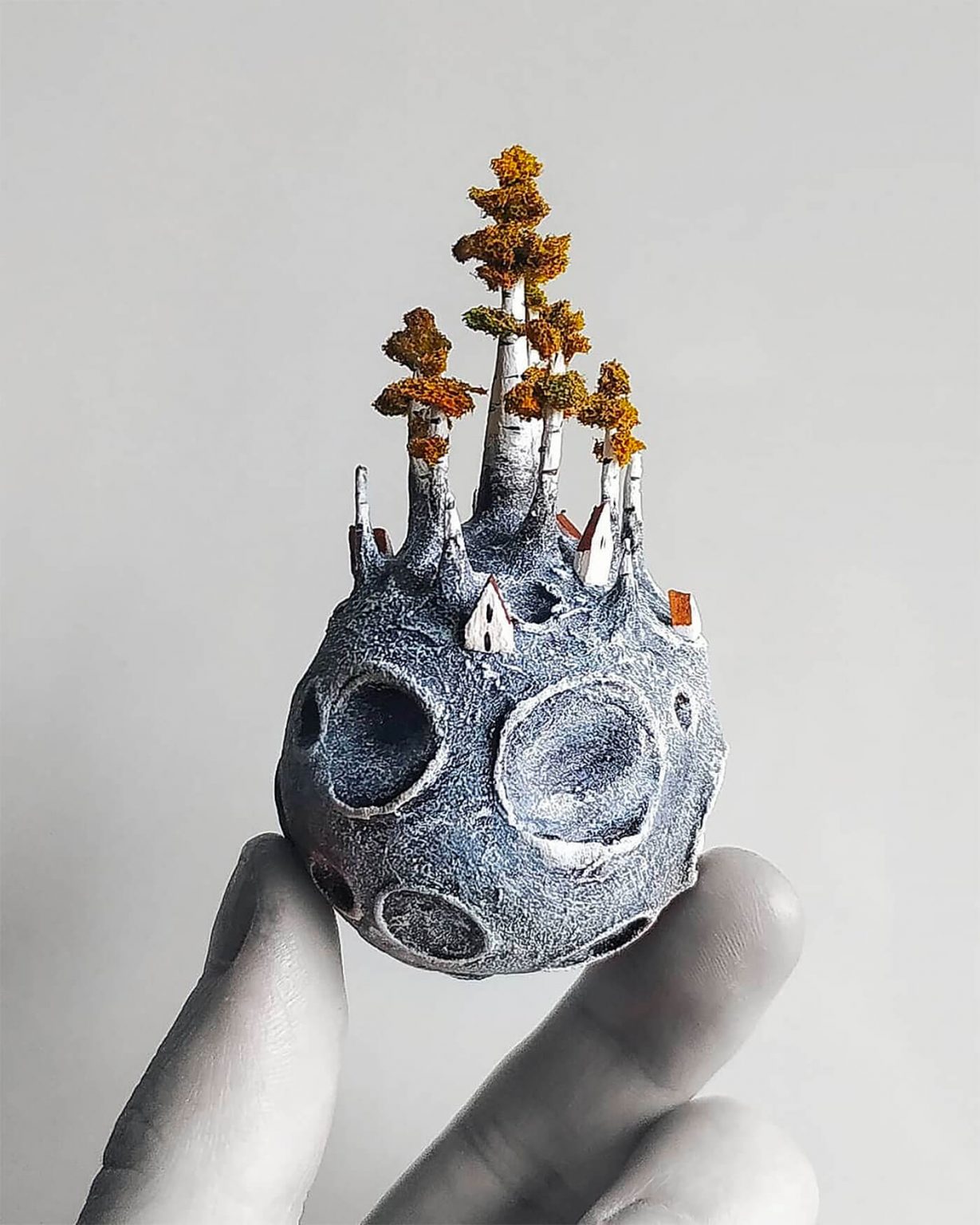 Micro Worlds: Enchanting Miniature Creations by Michael Davydov | Daily ...