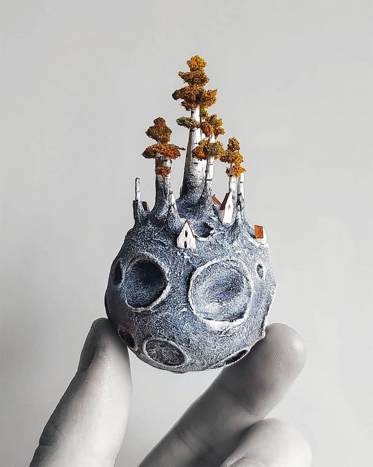 Micro Worlds: Enchanting Miniature Creations by Michael Davydov | Daily design inspiration for ...