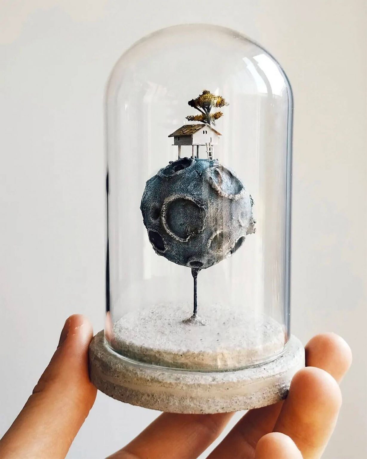 Micro Worlds: Enchanting Miniature Creations by Michael Davydov | Daily ...