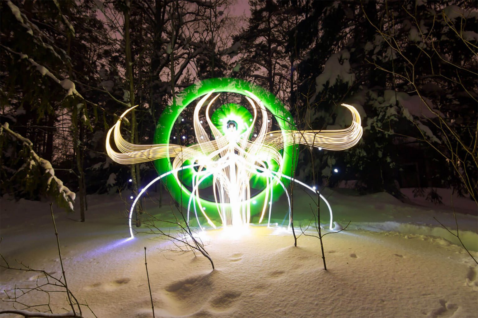 Scintillating: Light Painting Masterpieces by Hannu Huhtamo | Daily ...
