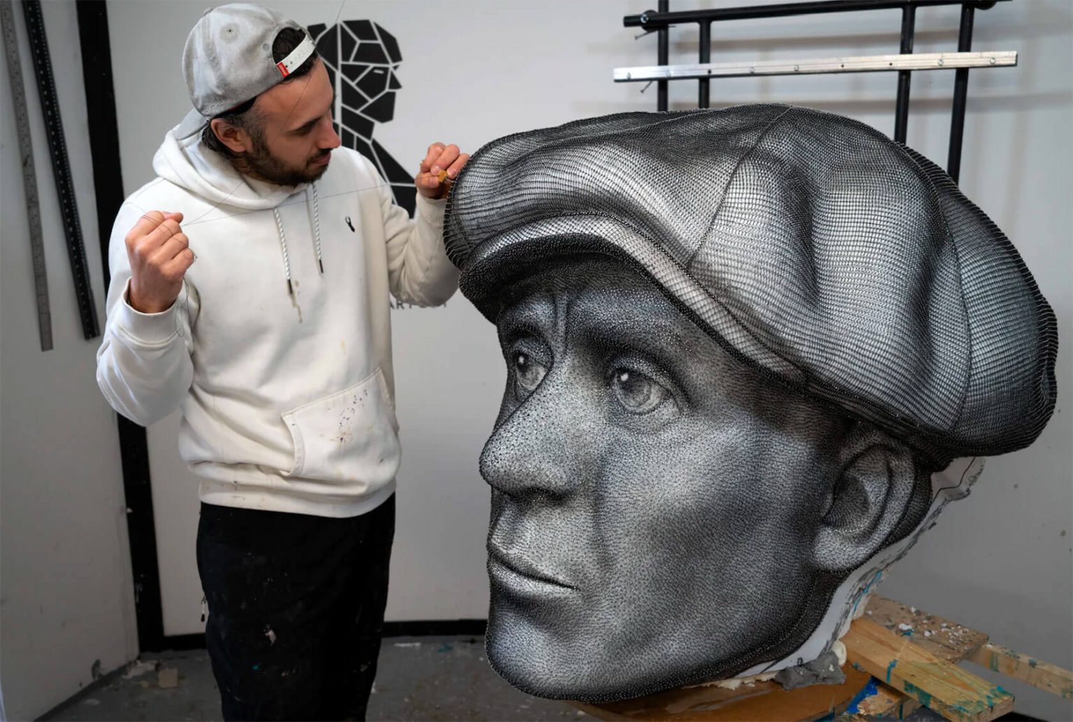 Intricate String Art by Ben Koracevic | Daily design inspiration for ...