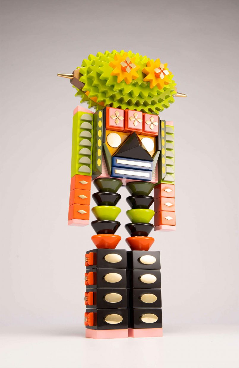 Reborn: Futuristic Geometric Sculptures by Kumkum Fernando | Daily ...