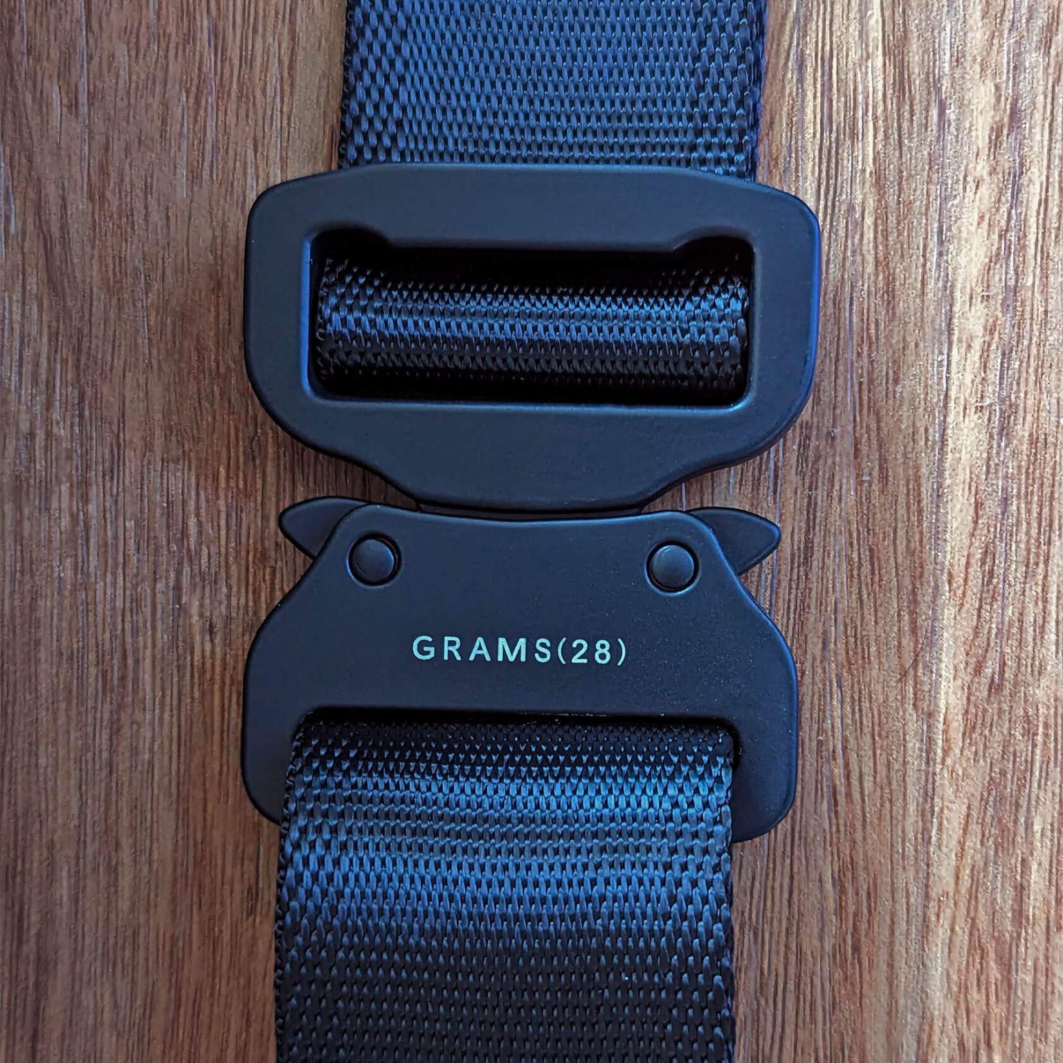 Grams28 City Sling Review: A Practical High-End Bag for All Your Tech ...
